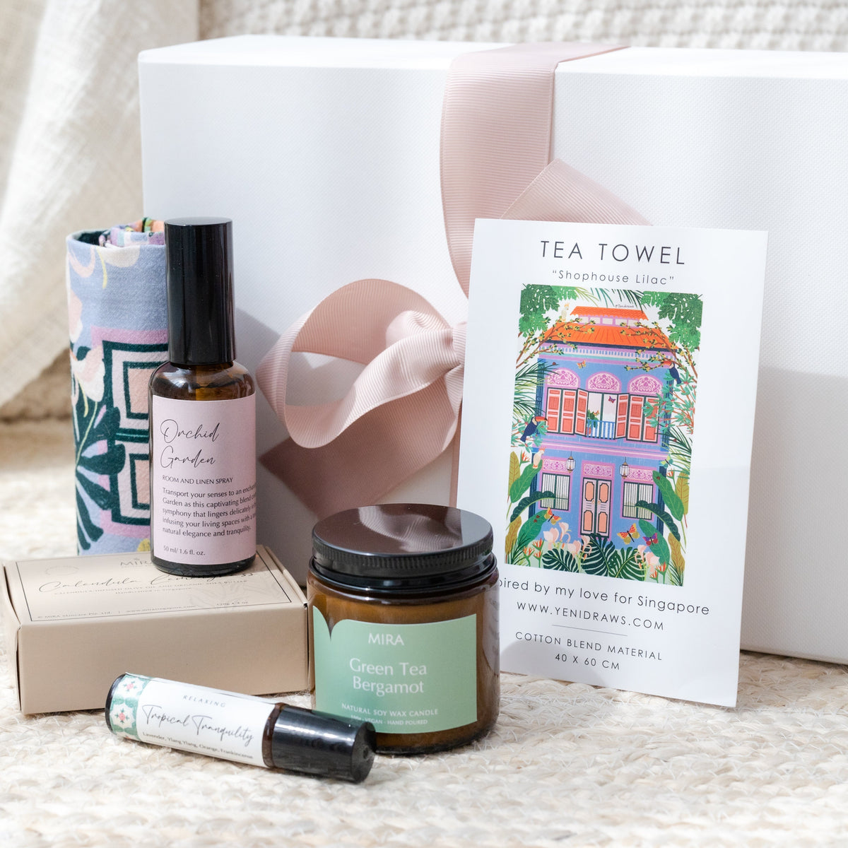 Scents of Singapore Gift Box – Mira Singapore